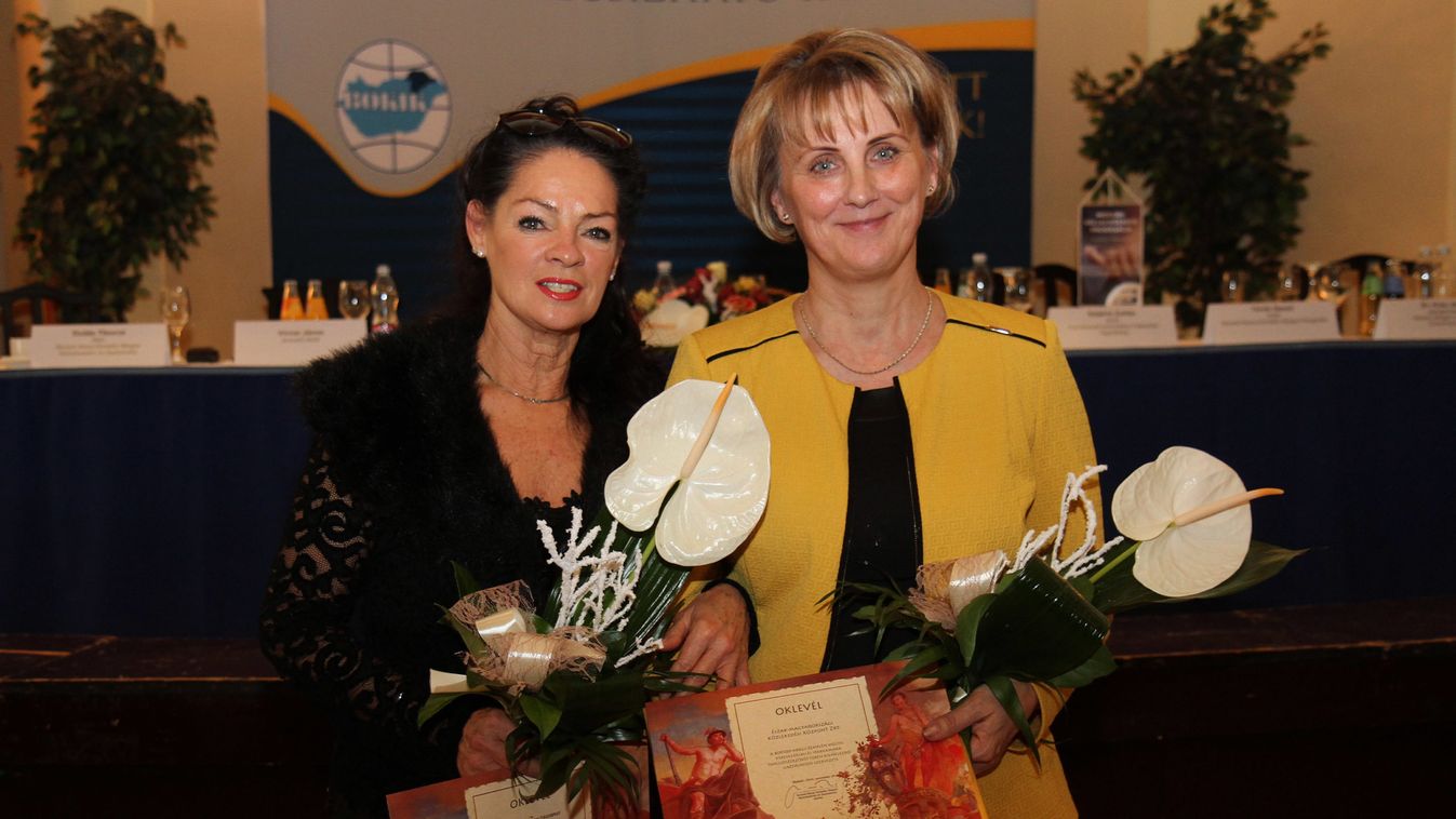 Napról napra élő kozmetikusok