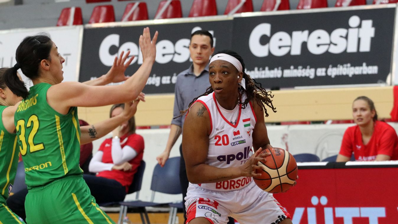 Brooks, Hayes és a két fog