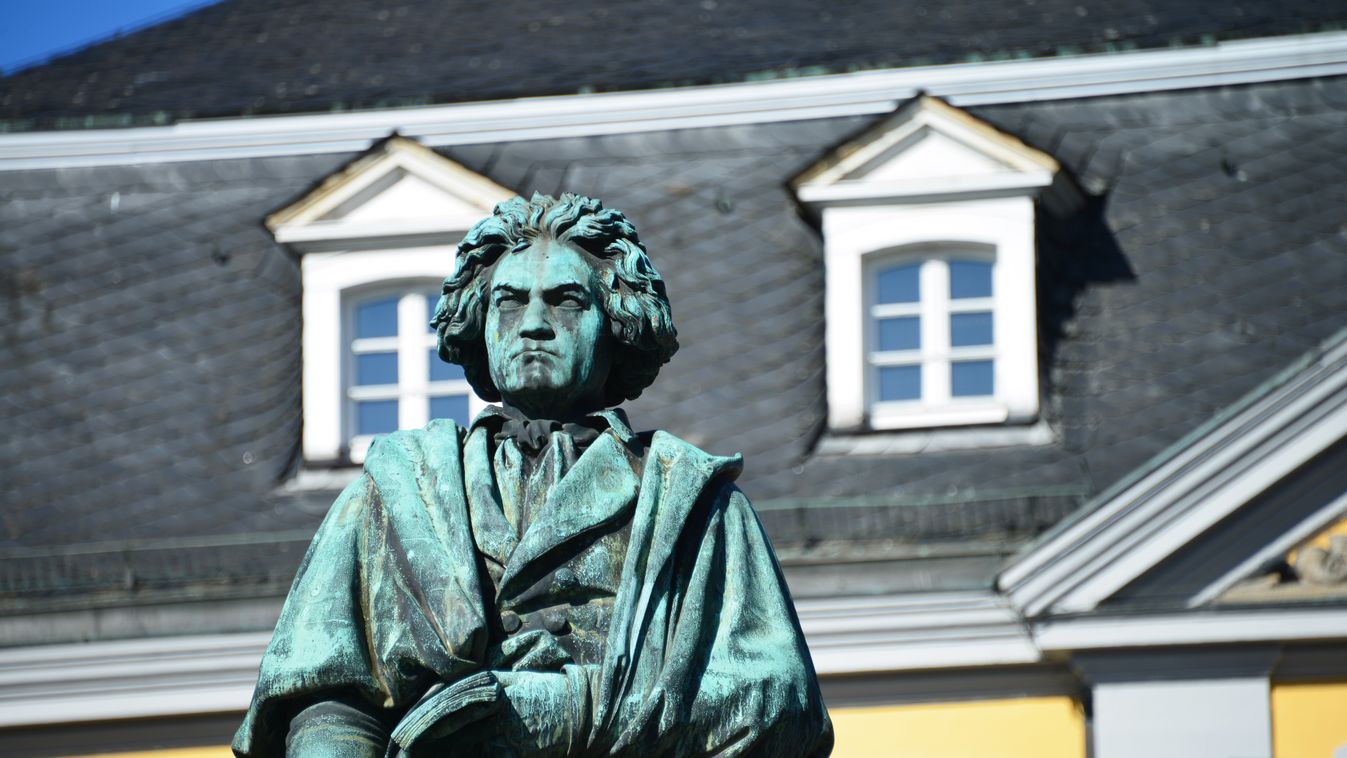 BOON - A 250 éve született Beethoven összes szimfóniáját előadják ...