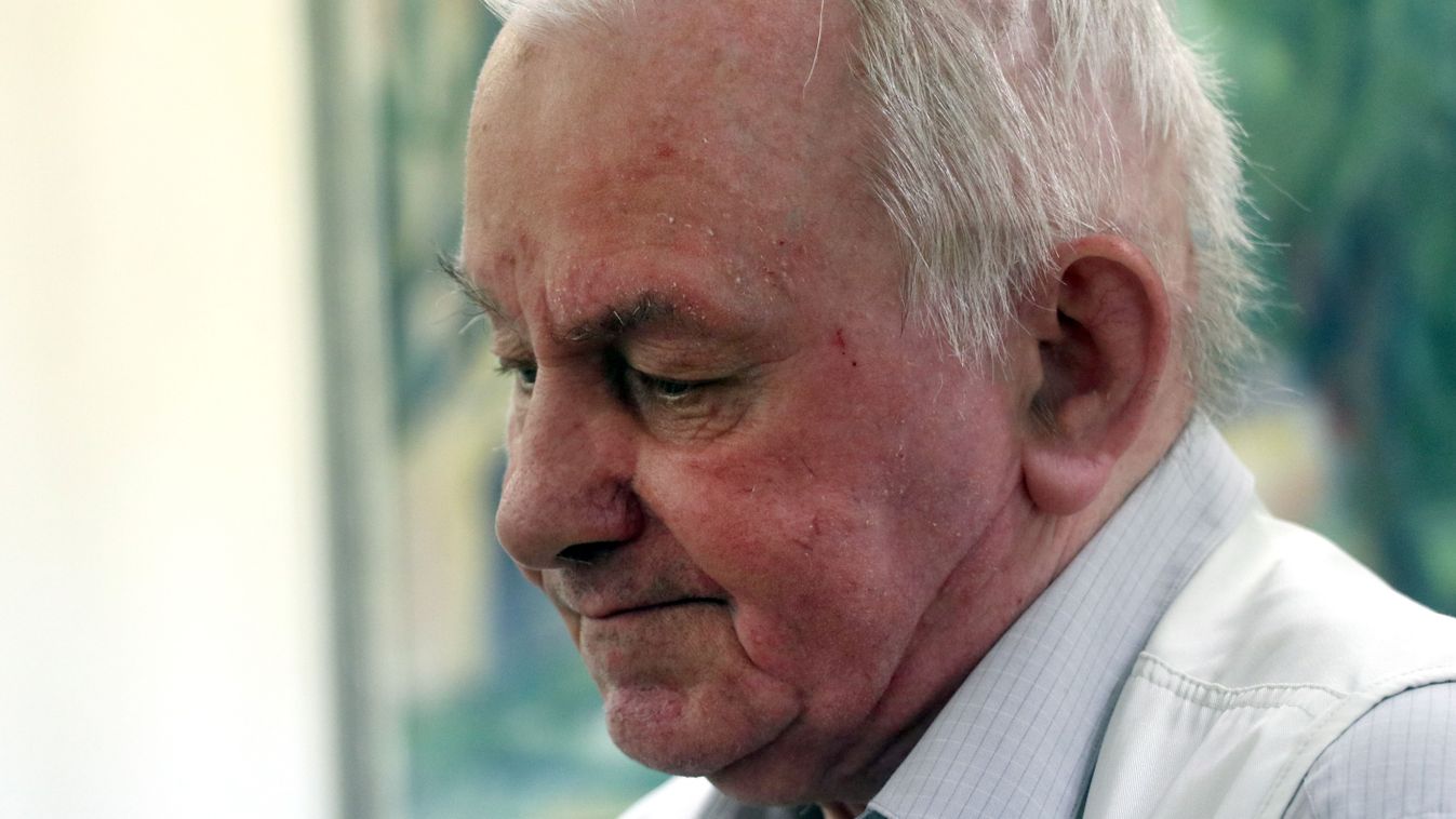 Felsőzsolcáról írt verset a József Attila-díjas költő