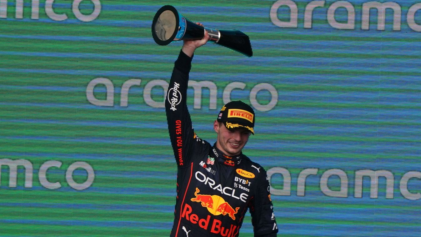 Verstappen nyert Austinban, világbajnok a Red Bull