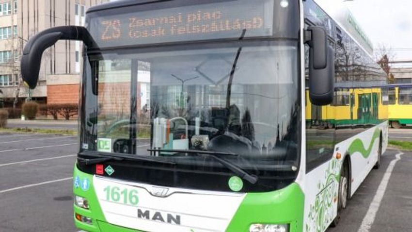 BOON - Most szombaton is jár a ZS busz a Zsarnai piacra
