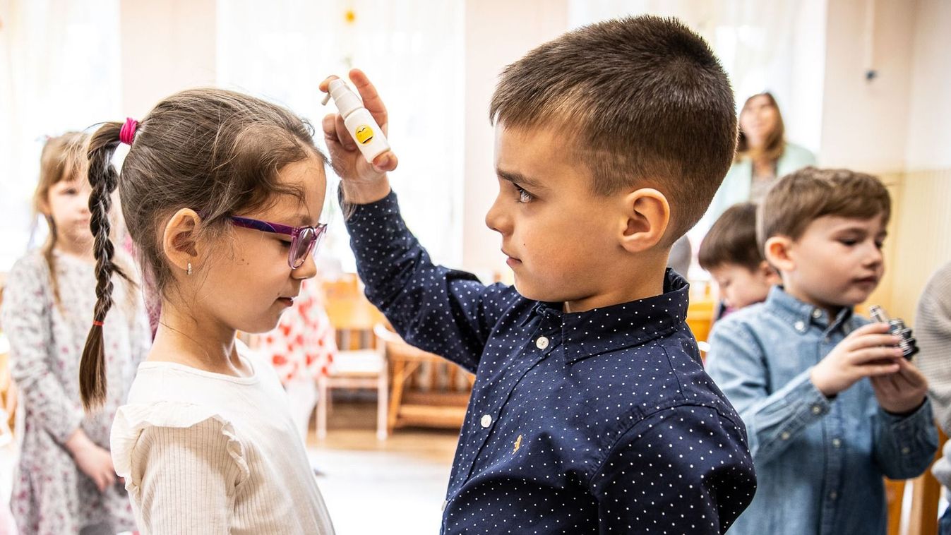 Eltűnőben a hagyományos locsolkodás