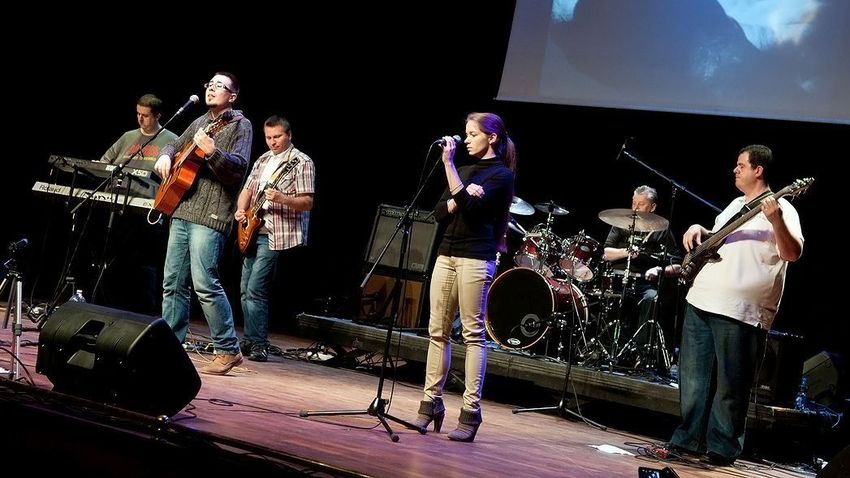 BOON - Két évtizede zenél Istenről az IHS zenekar