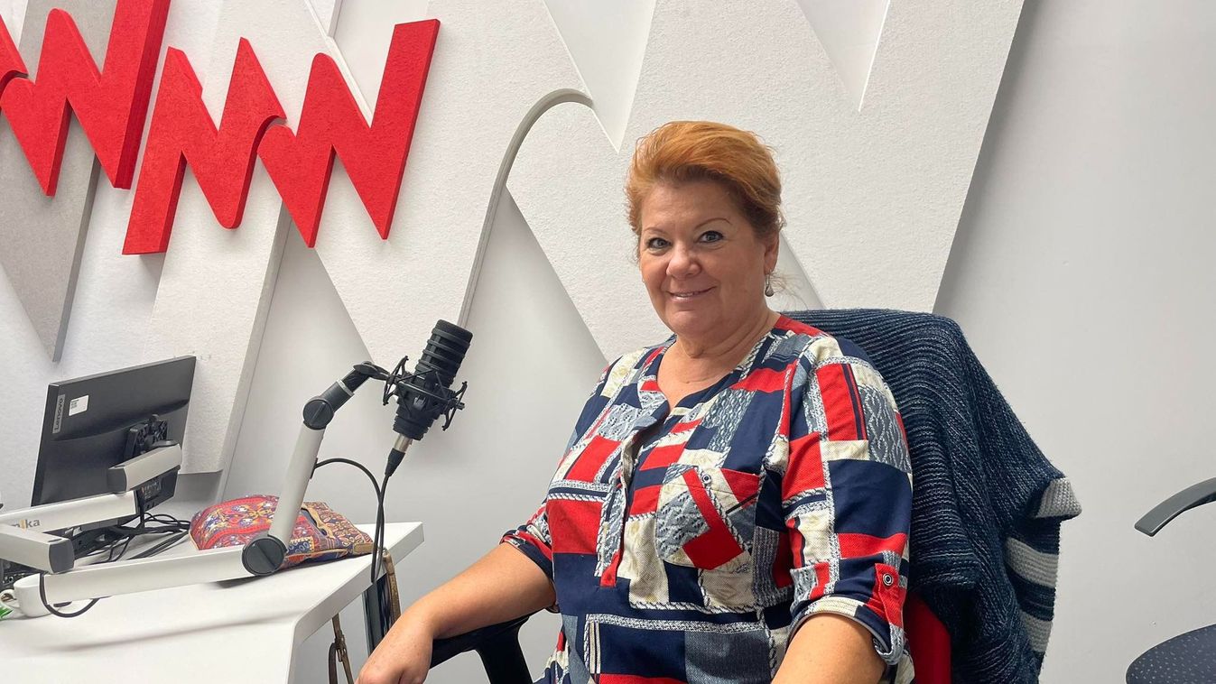 Seres Ildikó színművész, Púder nélkül