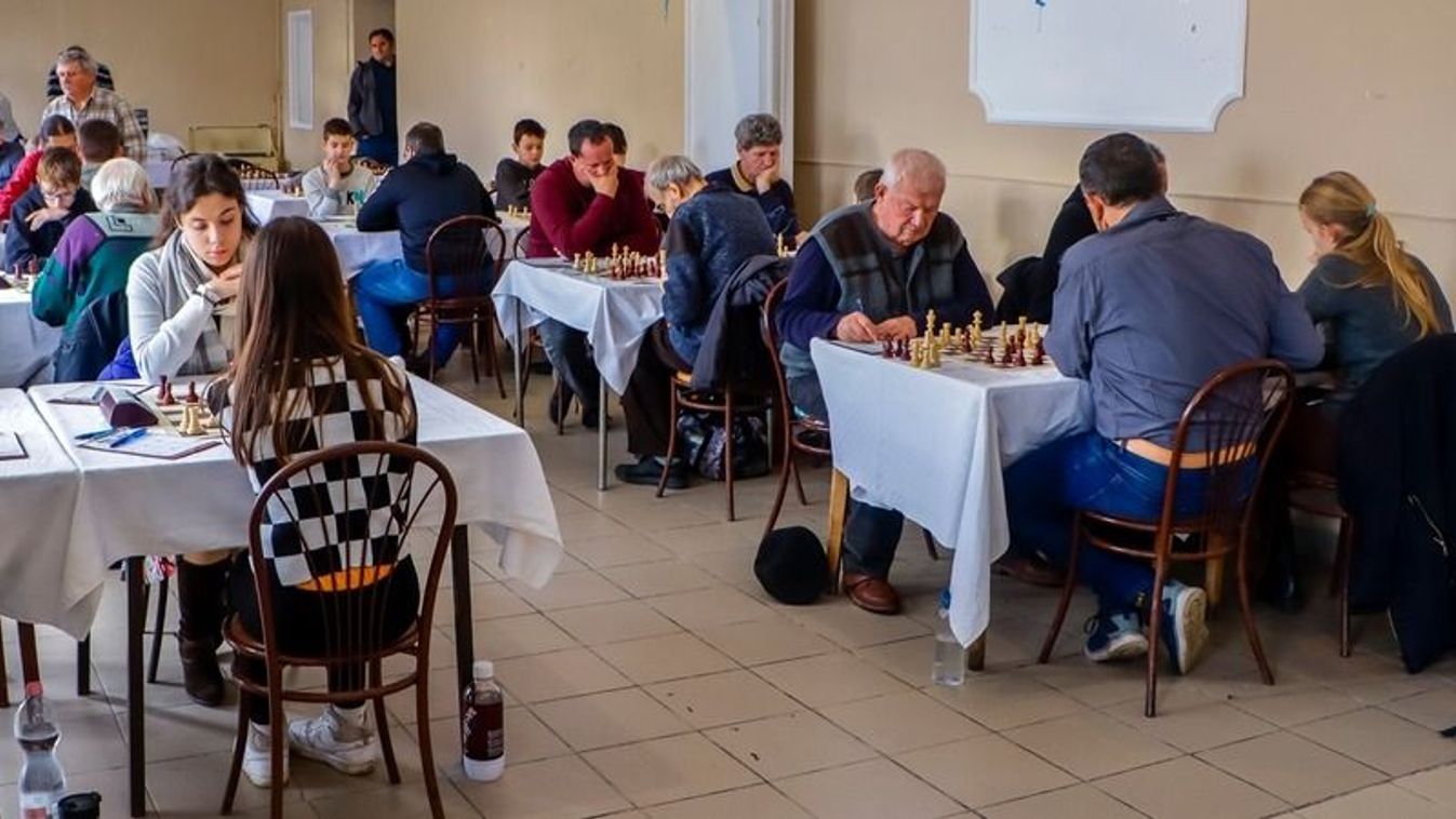 Sakk-matt Mezőkövesden