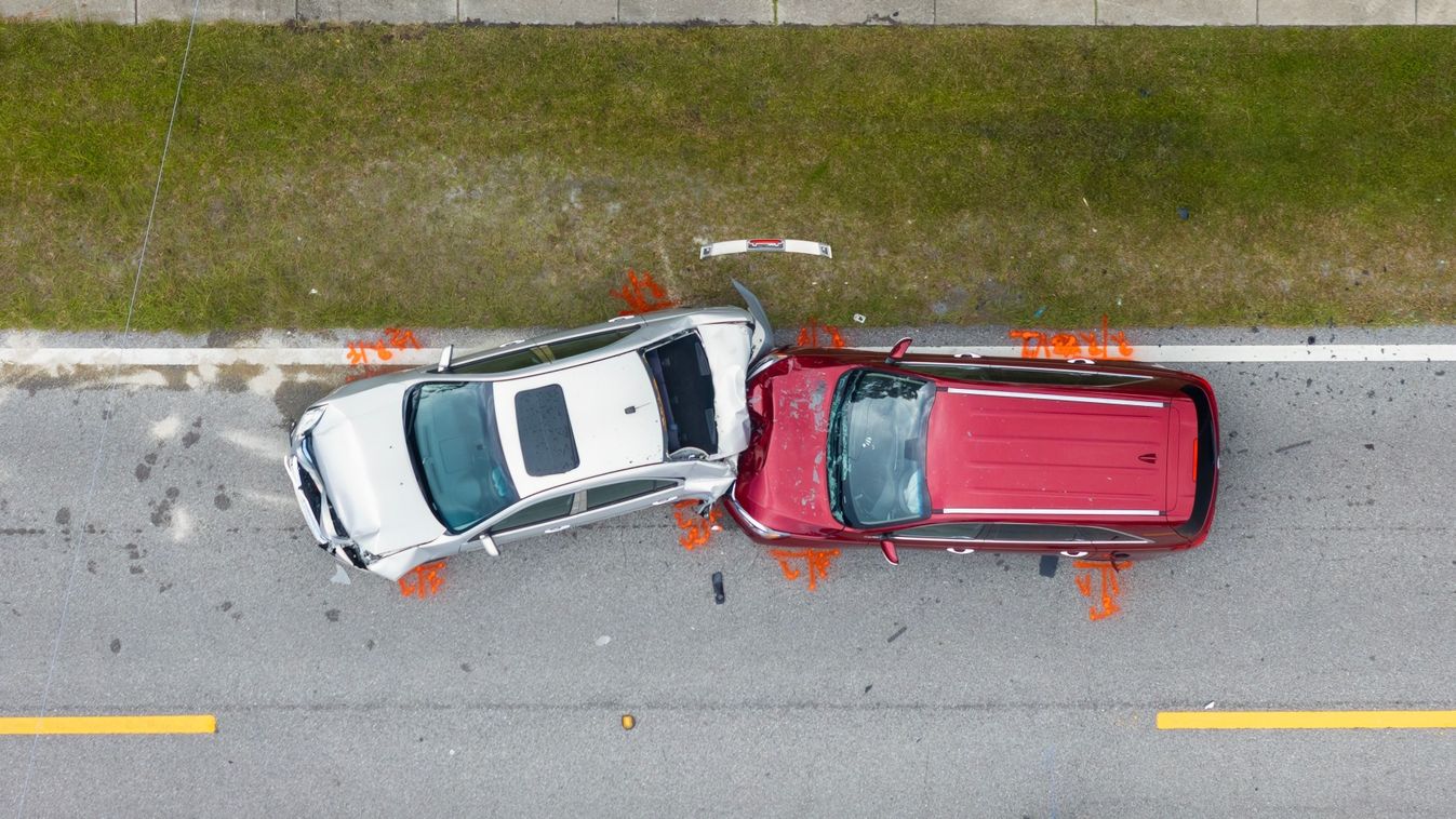 Baleset miatt forgalomkorlátozás a 3713-as úton, Gönc térségében