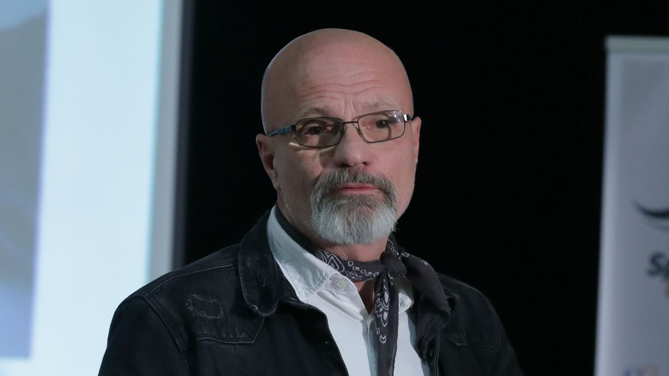 Betépett Álmodozó Zacher Gábor