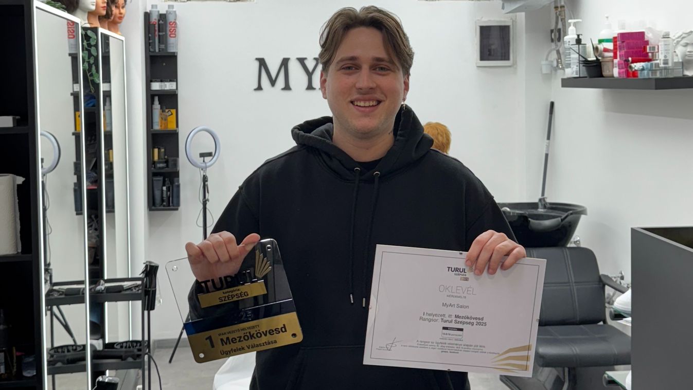 Tóth Attila focistából fodrász lett