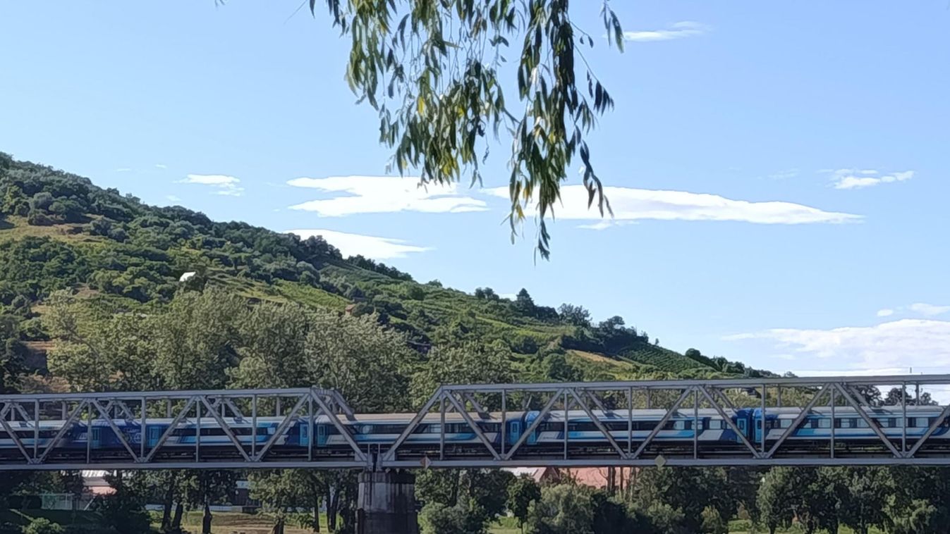 Lerövidítette az utat a Tokaj IC