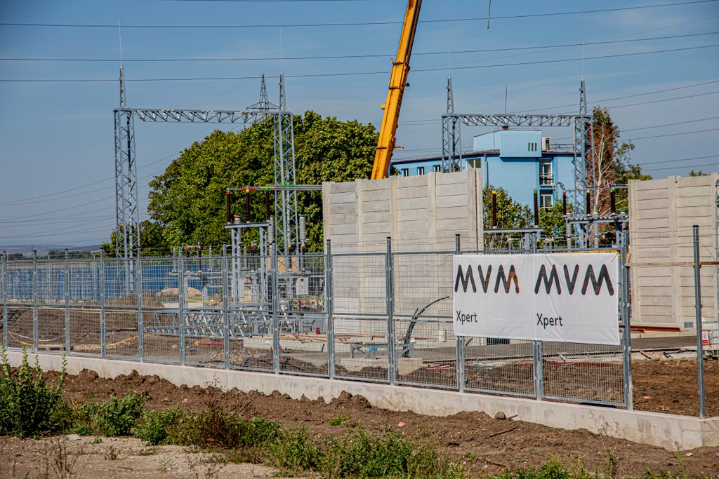 Új MVM transzformátor-alállomás épül Sajókeresztúrnál a 26-os főút mellett