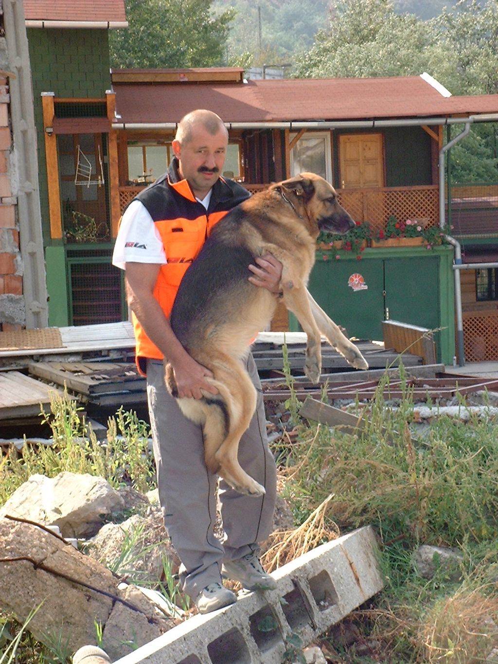 سكسي عنيف جدا xnxx