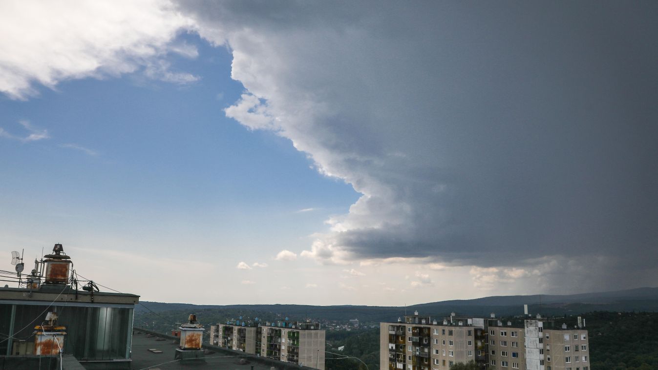Szélvihar: vigyázat, tombolni fog az idő!