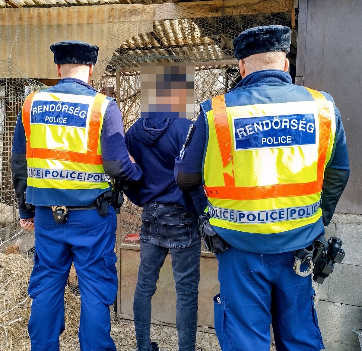 Csipogó zsák miatt hívták a rendőrséget Bogácson – különös lopási ügy ...