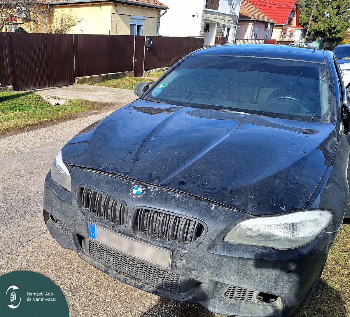 BMW: Facebook-hirdetés buktatta le az eltűnt autót a NAV végrehajtás során